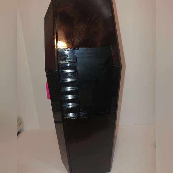 monster high | Toys | Monster High Draculaura Coffin Locker First Wave ...